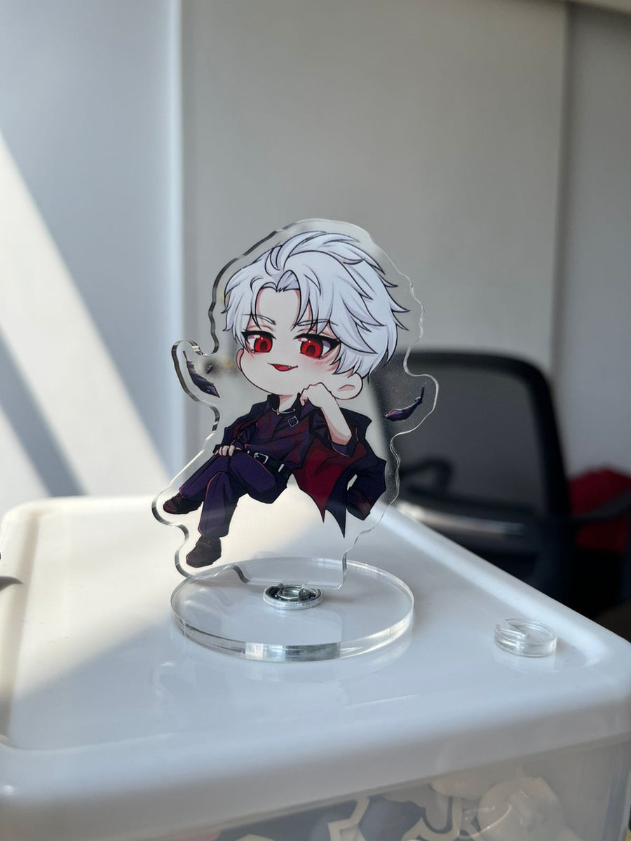 Sylus Rotating Acrylic Stand – Kaijustudio